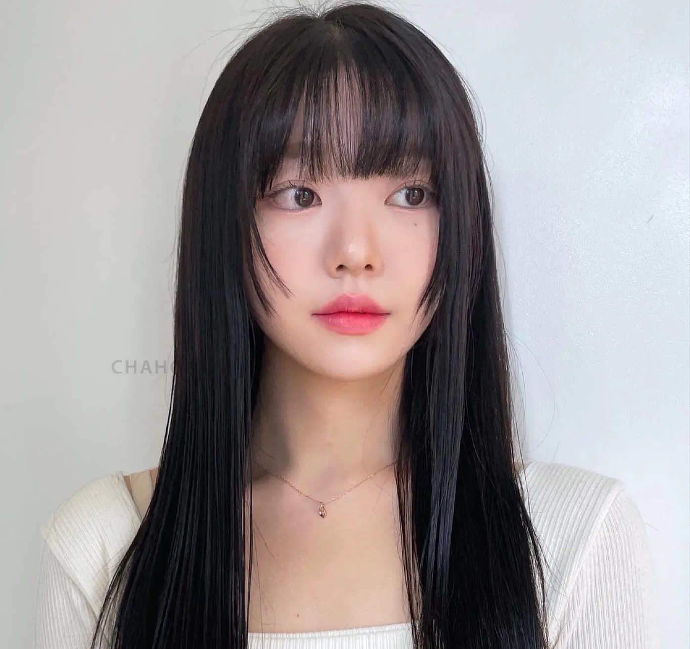 15+ Kiểu tóc mái layer đẹp giúp nàng nâng tầm nhan sắc